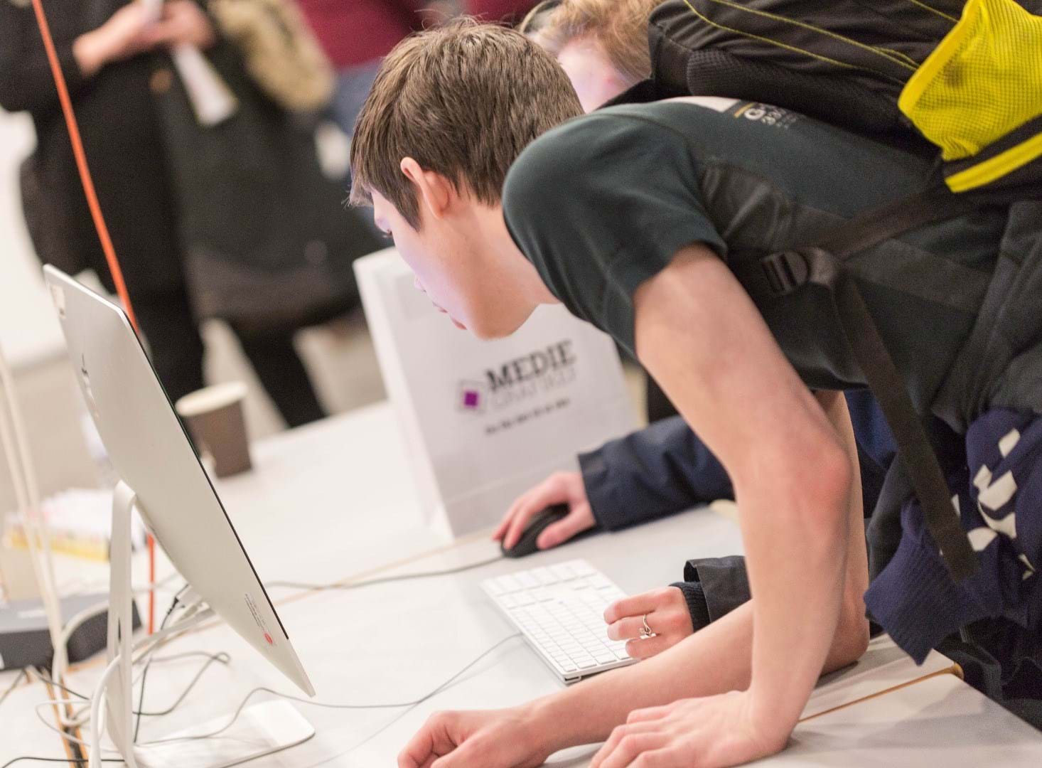 Hvem bliver Danmarks dygtigste mediegrafiker og grafisk tekniker?